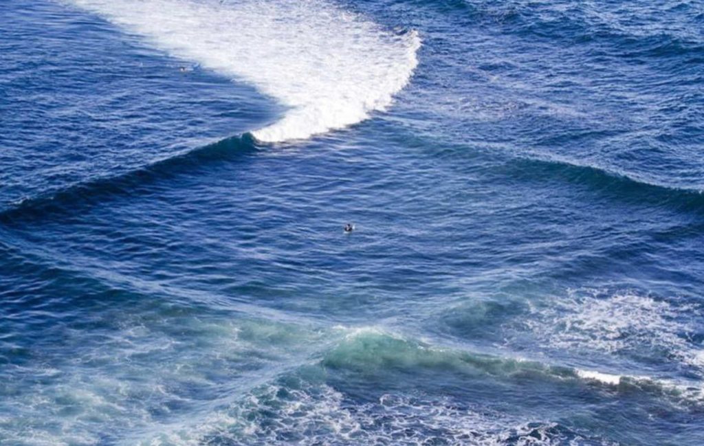 People spot square waves in the ocean but don't realize how dangerous ...