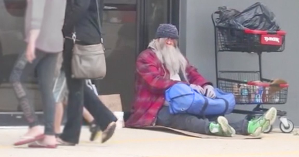 Pastor Camps Out in Front of Church As Homeless Man to See What People ...