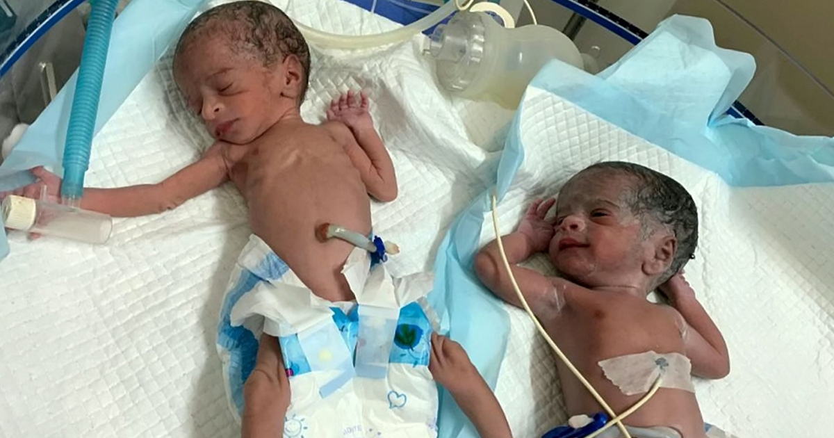 A 74-year-old woman gave birth to twins and becomes oldest woman ever ...