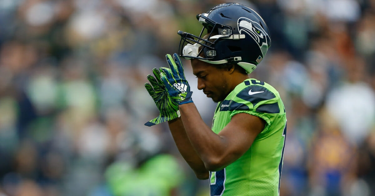 Seahawks Star Tyler Lockett Writes 'Letter to God' After Dynamite Game ...