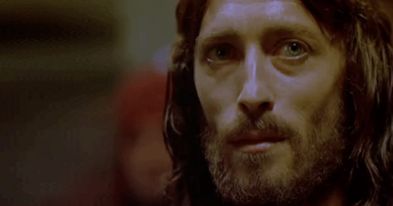 About Dr. Aaron Tabor - Jesus Daily